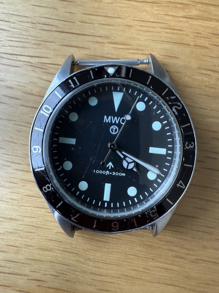 MWC Classic 1960s Pattern Divers Watch with Luminova Luminous Paint an ...
