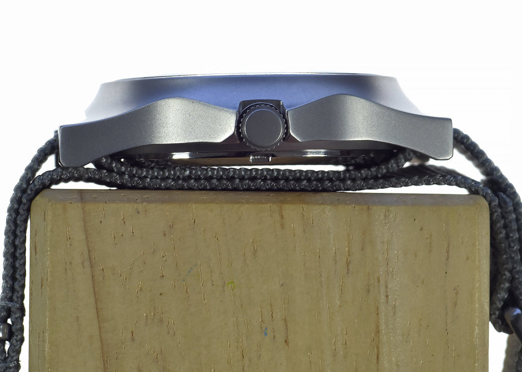 MWC G10 LM Stainless Steel Military Watch on a Grey NATO Strap (Steril ...